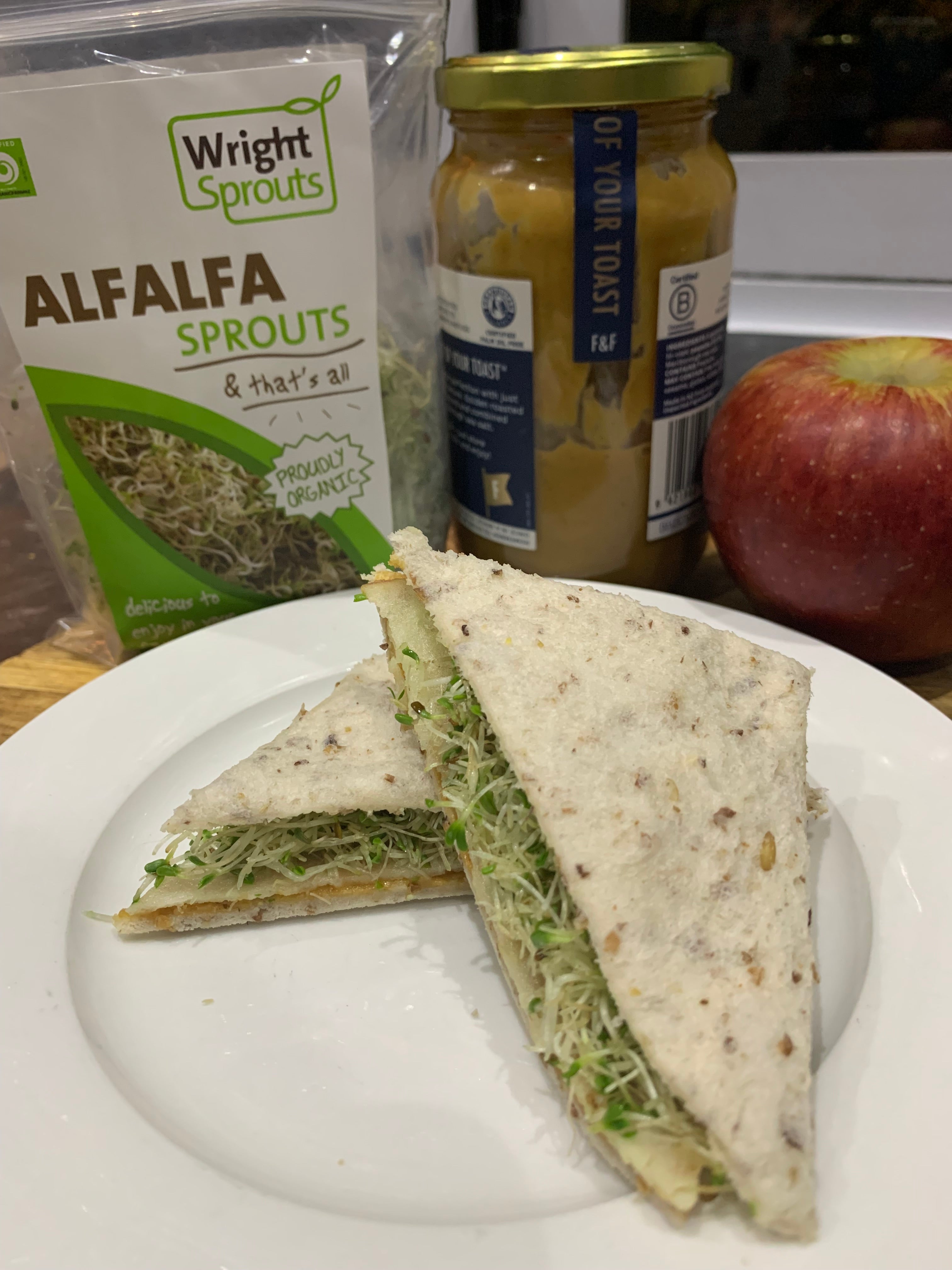 Alfalfa Apple & Peanut Butter Sandwiches – The Wright Sprouts